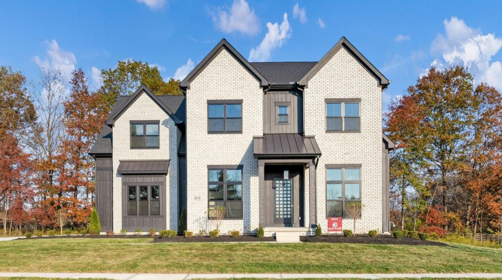 Exterior Home Design – Bob Webb Custom Built Homes Columbus